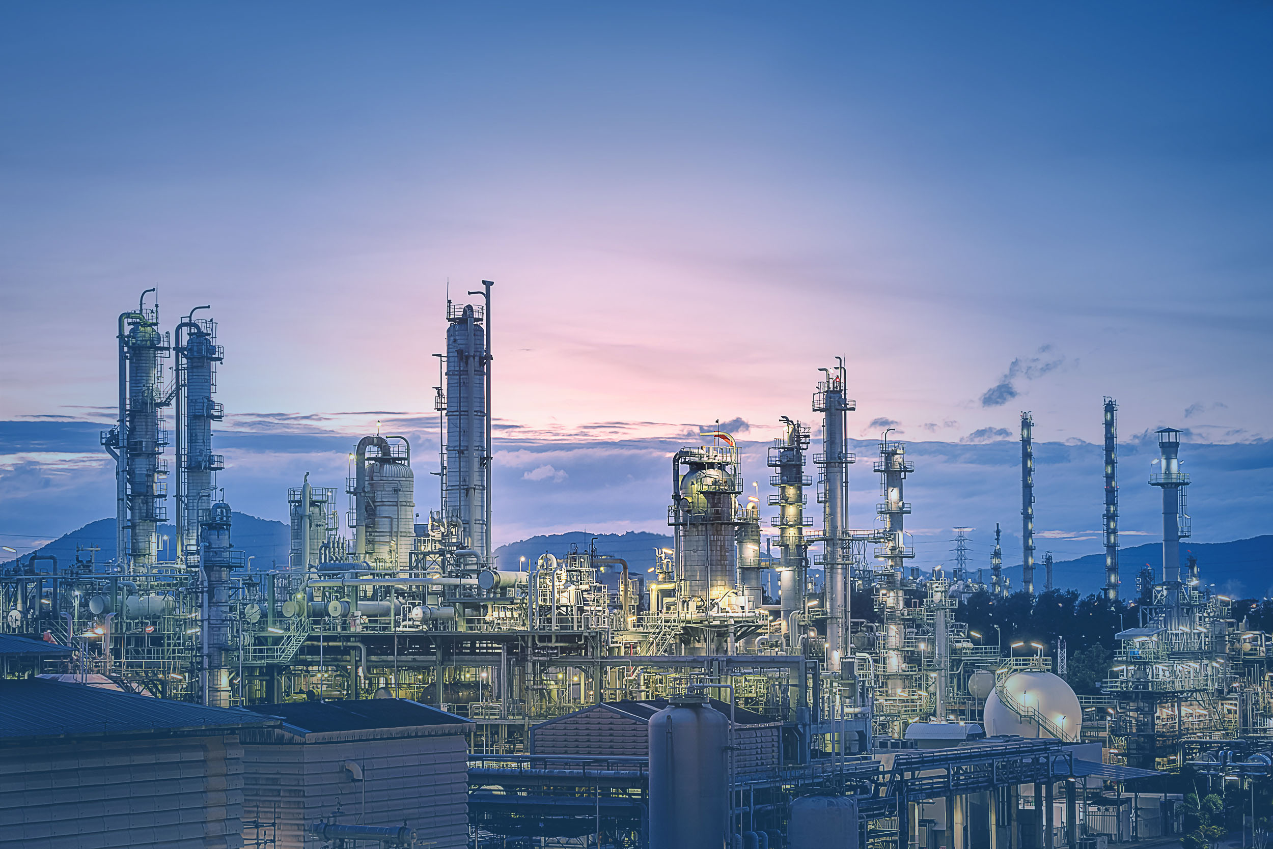 Navigating the Complex Challenges of Responding to Major Industrial ...